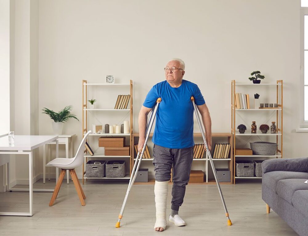 Why Older Bones Are so Difficult to Heal - Fracture Healing